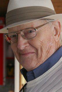 Tom Williams Death Fact Check, Birthday & Age | Dead or Kicking