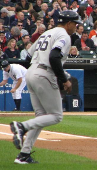 Tony Peña Death Fact Check, Birthday & Age | Dead or Kicking