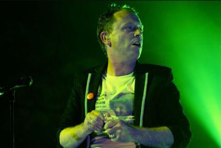 Torquil Campbell Death Fact Check, Birthday & Age | Dead or Kicking