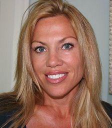 Tracy Hughes Wolf Death Fact Check, Birthday & Age | Dead or Kicking