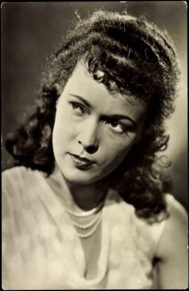 Ursula Kempert Death Fact Check, Birthday & Age | Dead or Kicking