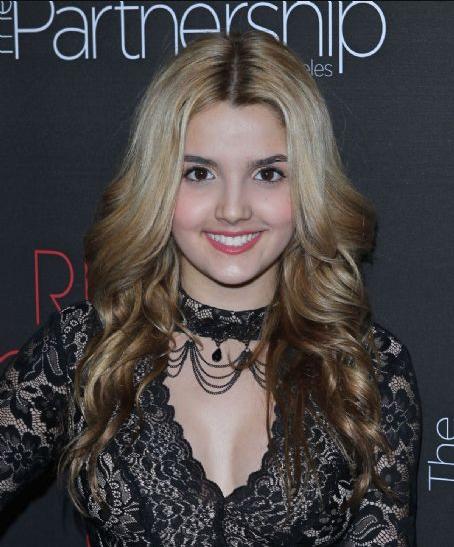 Victoria Vida Death Fact Check, Birthday & Age | Dead or Kicking