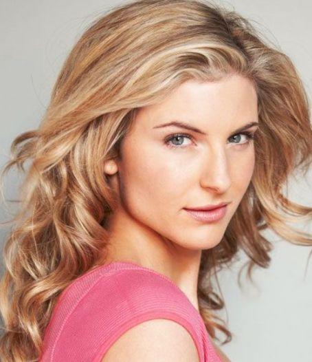 Viva Bianca Death Fact Check, Birthday & Age | Dead or Kicking