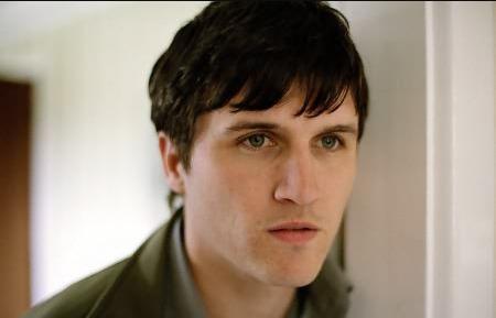 William Ash Death Fact Check, Birthday & Age | Dead or Kicking