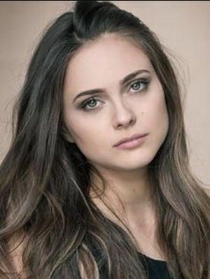 Yasmin Horner Death Fact Check, Birthday & Age | Dead or Kicking