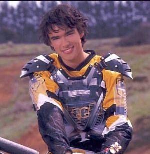 Yellow Wind Ranger Death Fact Check, Birthday & Age | Dead or Kicking