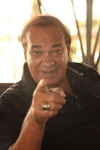 Ze'ev Revach Death Fact Check, Birthday & Age | Dead or Kicking